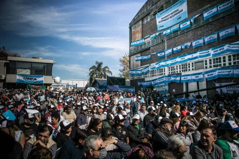 Estreno de la serie "Las cosas que hay que hacer para trabajar" de ...