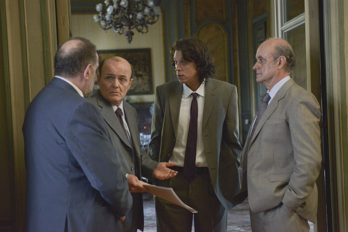 Crítica de “Diciembre 2001”, la serie de Benjamín Ávila sobre la ...